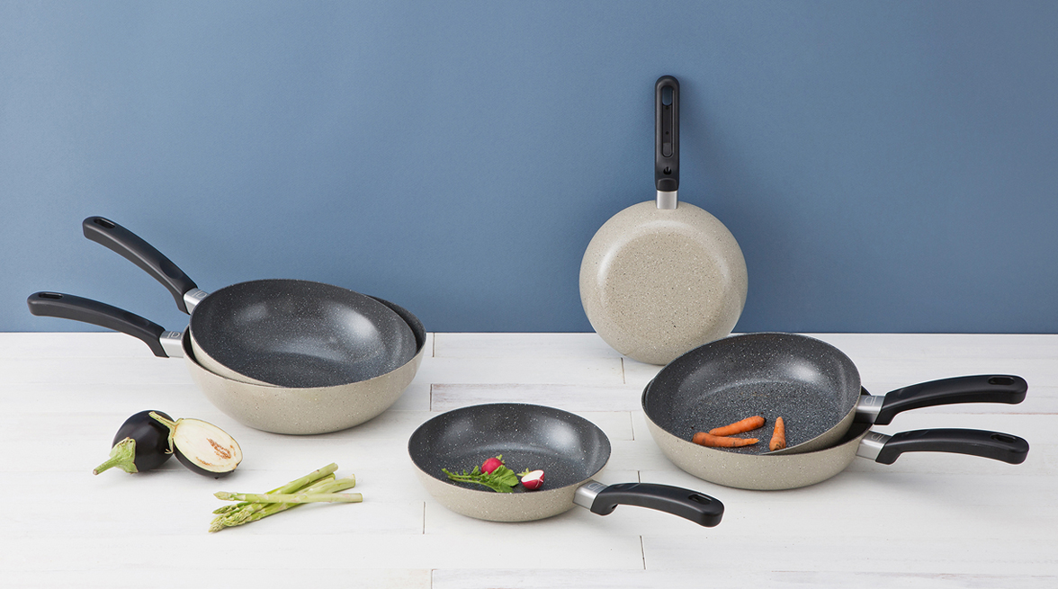 Lock & Lock Hard & Light Frying Pans | Buy&Ship MY | Shop Worldwide and ...